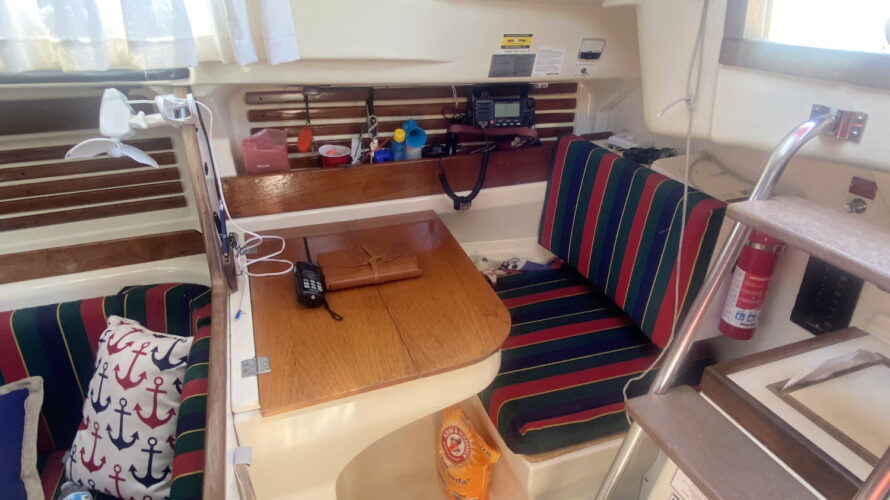 Pearson 323 yacht sailboat for sale