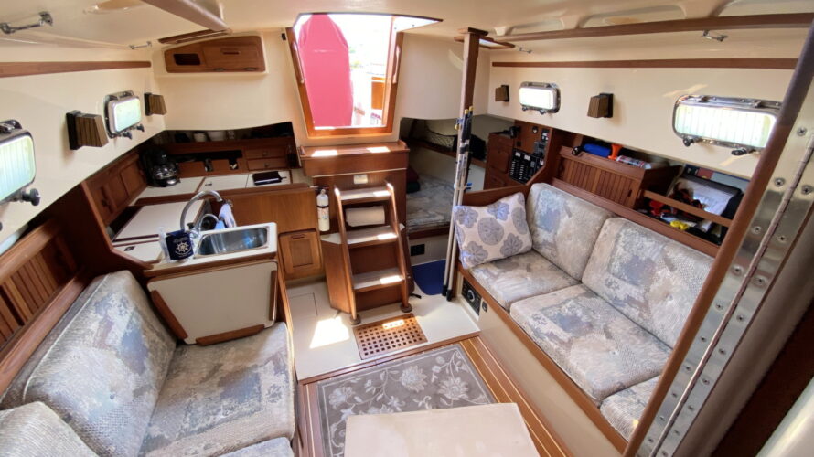 29′ Island Packet 29 – 1997 | Ambrose Yacht Sales