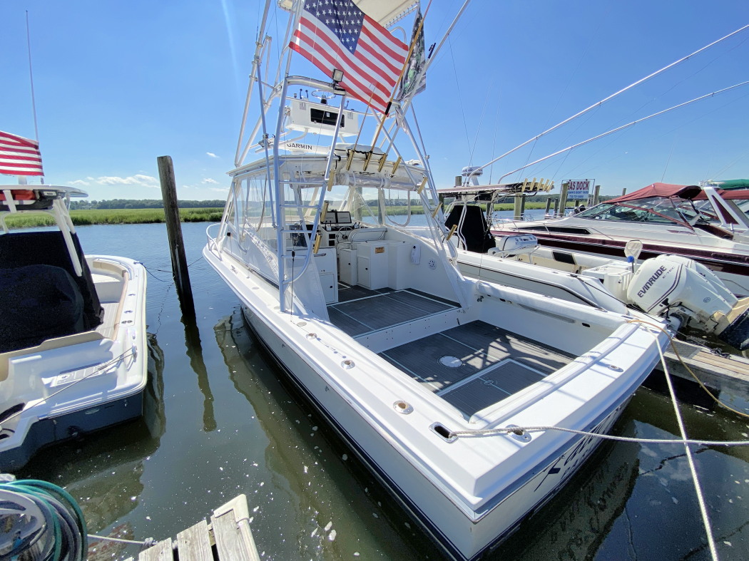 33′ Dawson Yachts 33 Express – 2000 | Ambrose Yacht Sales