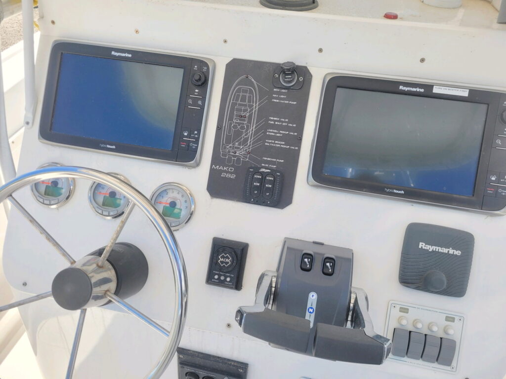 28′ Mako 282 CC – 1995 | Ambrose Yacht Sales