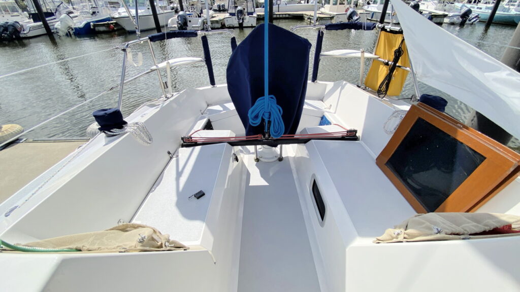 28′ Precision 28 Sloop – 2000 | Ambrose Yacht Sales